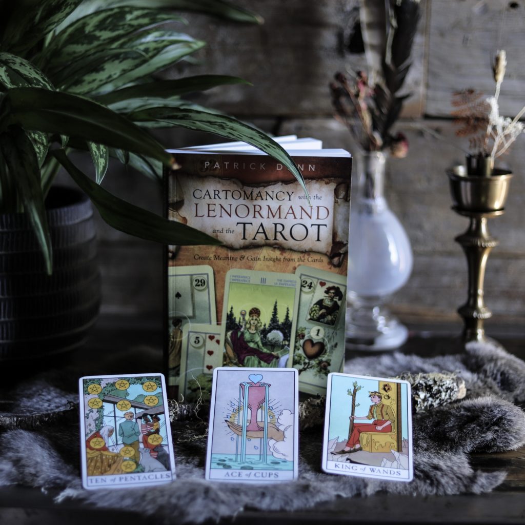 Cartomancy with the Lenormand and the Tarot: Create Meaning & Gain ...